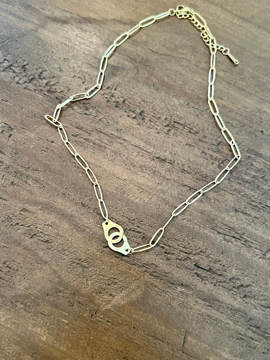 handcuff paperclip necklace – bubs & sass